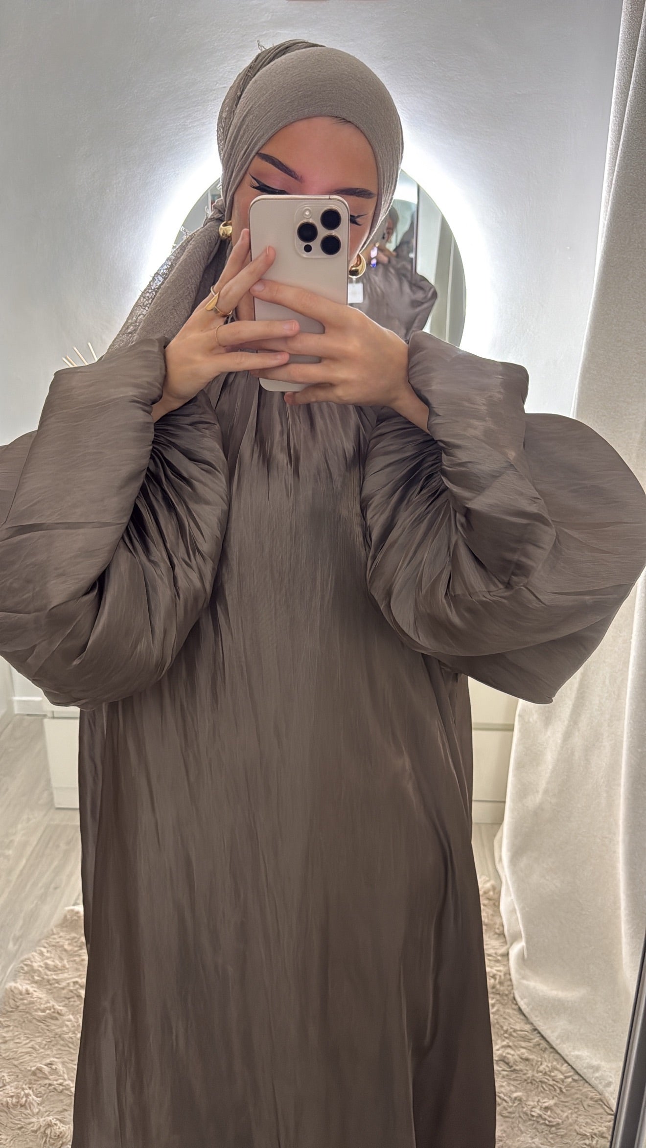 Myhra Paris
